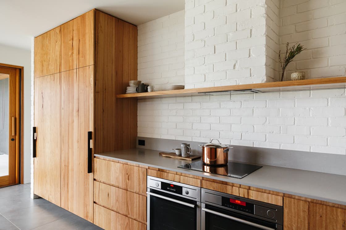 Photo 3 of 21 in 20 Dynamic Kitchens With Exposed Brick Backsplashes ...