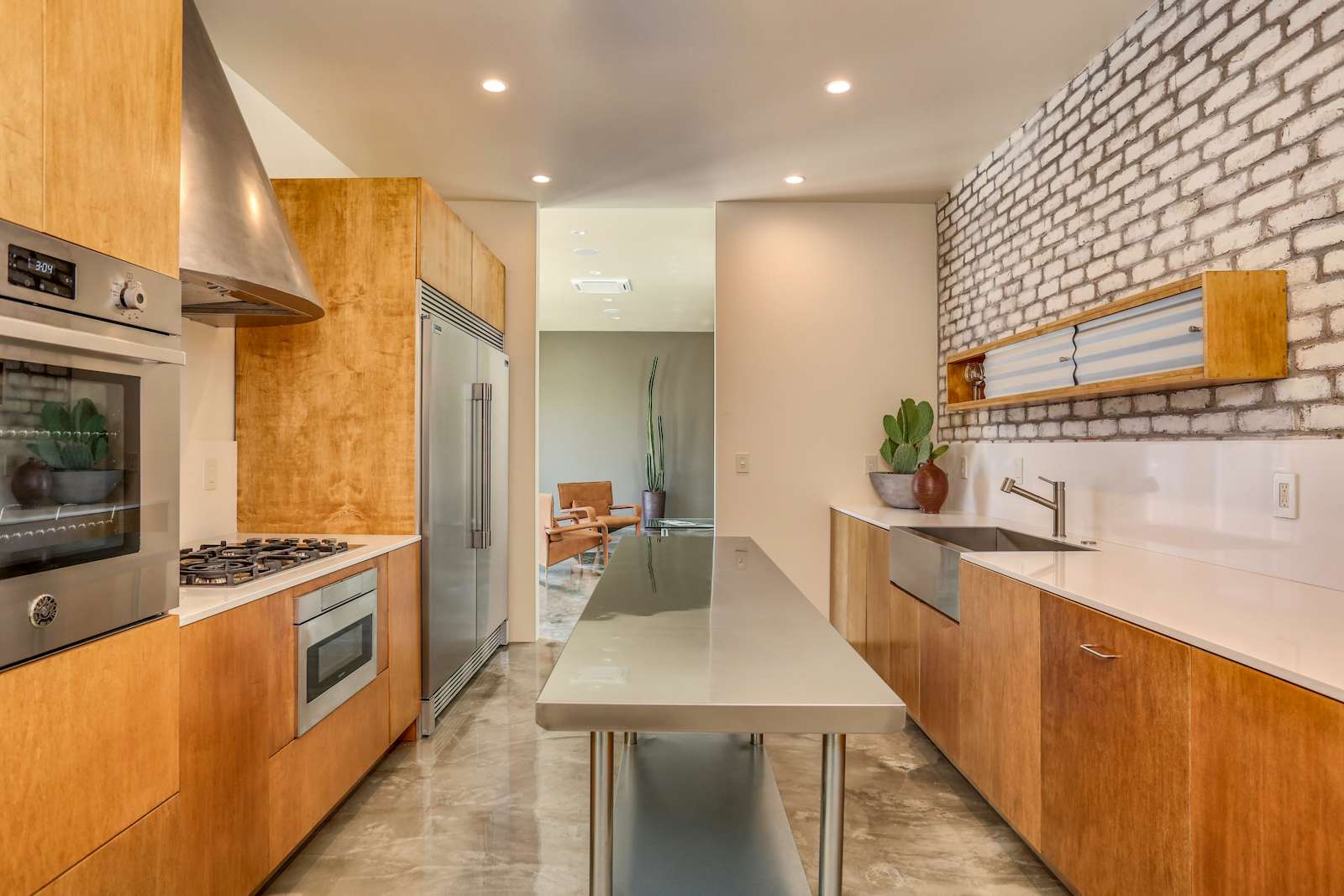 Photo 5 of 25 in 25 Memorable Midcentury Modern Kitchen Renovations ...