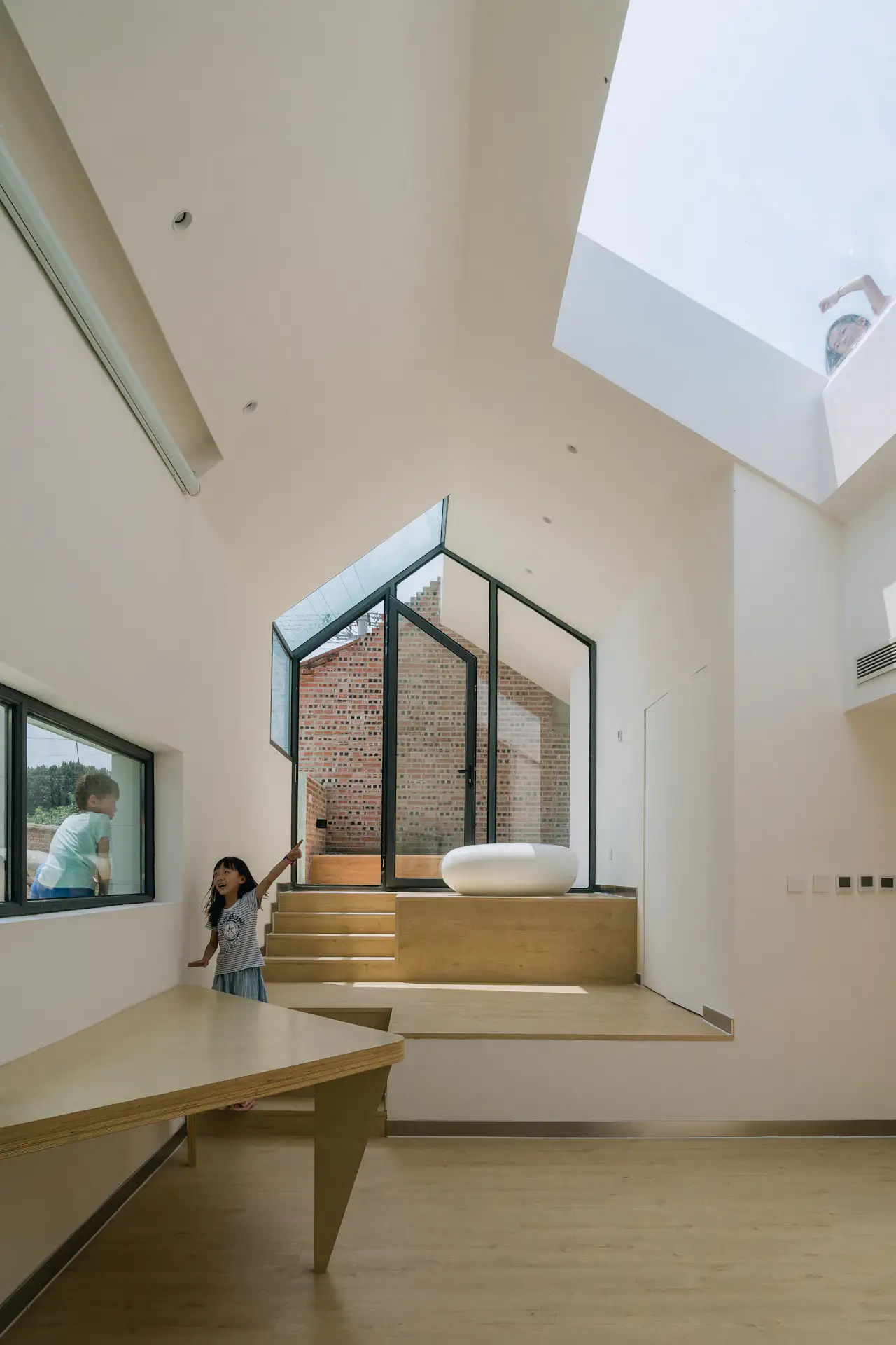 Intertwine House by Wonder Architects - Dwell