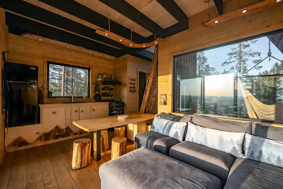Photo 5 of 16 in 16 Dreamy Ski Cabins We Wish We Were Holed Up In This ...