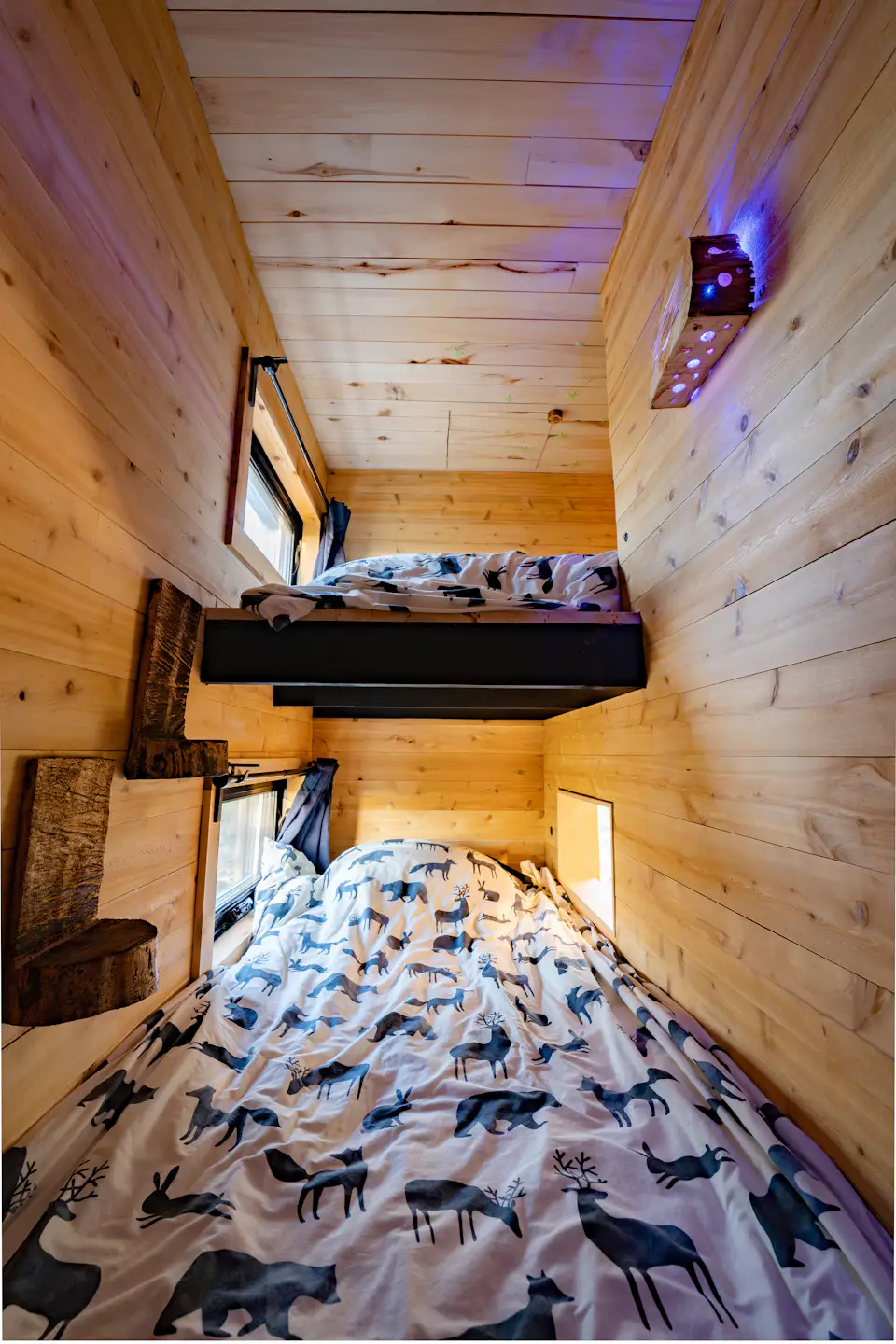 La Cabin Ride & Sleep by M4 Architecture - Dwell