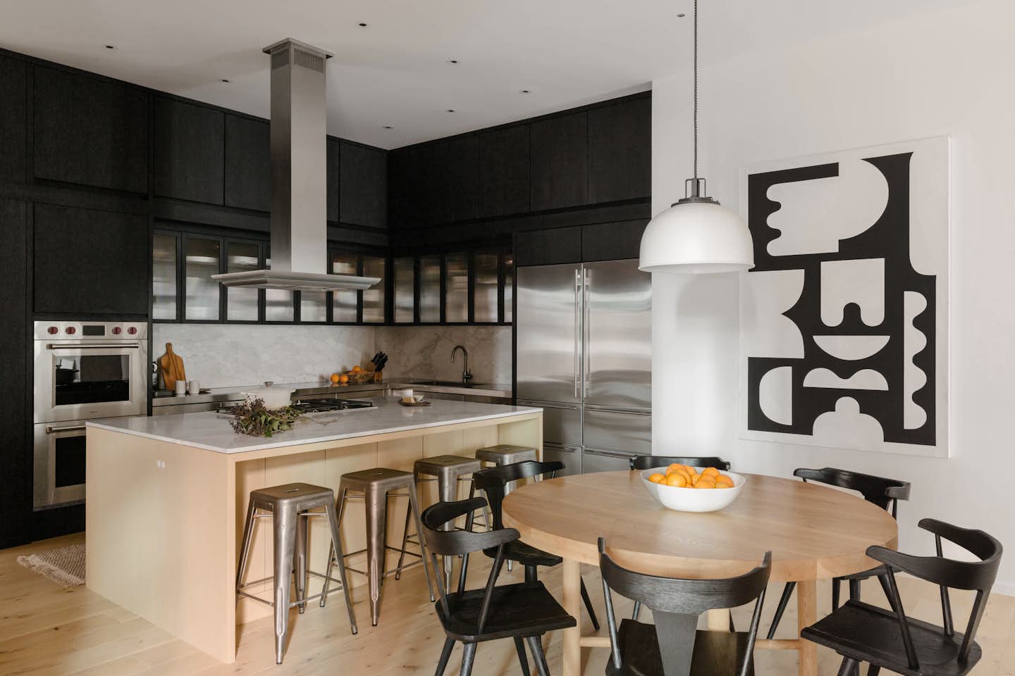 Photo 10 of 27 in Before & After: A Classic NYC Loft Ditches Its ’90s ...