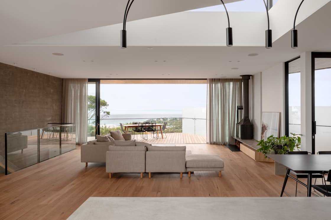 Photo 10 of 22 in A Dynamic Home in Australia Angles for Epic Views - Dwell