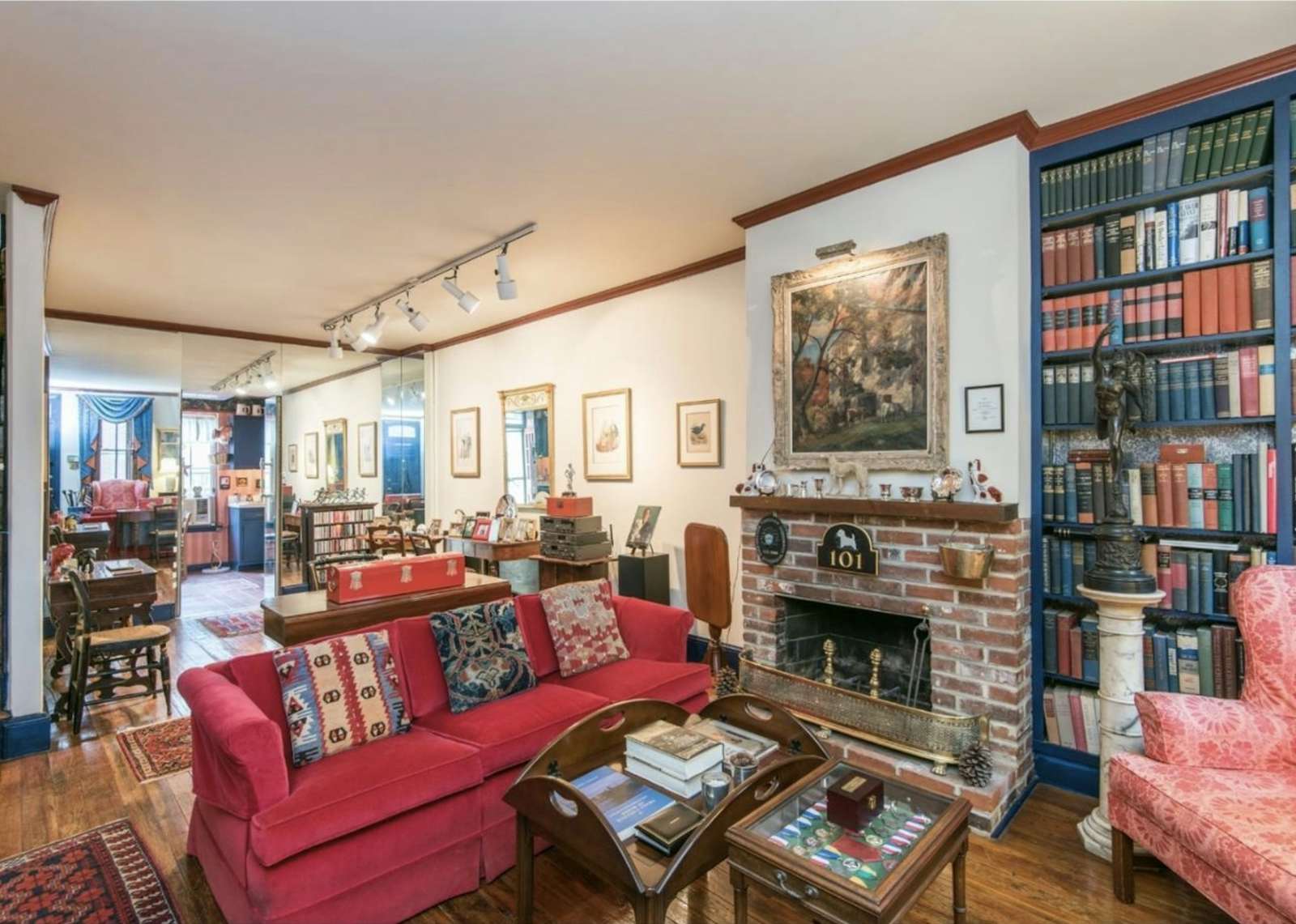 Photo 9 of 39 in 14 Row Houses and Brownstones “Before & After” Their ...