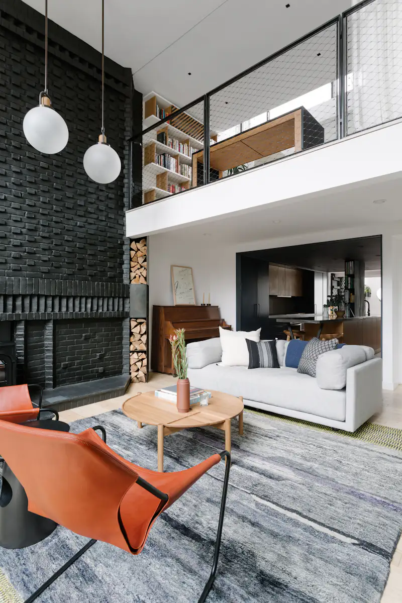 Before & After: A TV Writer’s Chelsea Loft Is Saved From a Hodgepodge ...