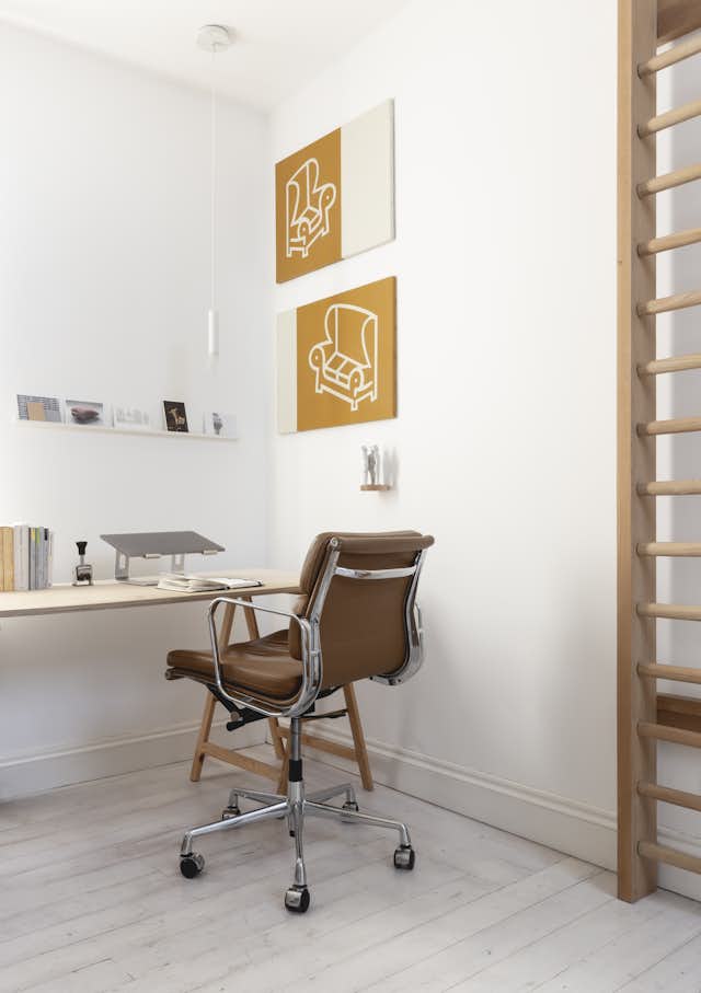 Photo 3 of 16 in Blink and You Might Miss the Subtle Beauty of Alessia ...