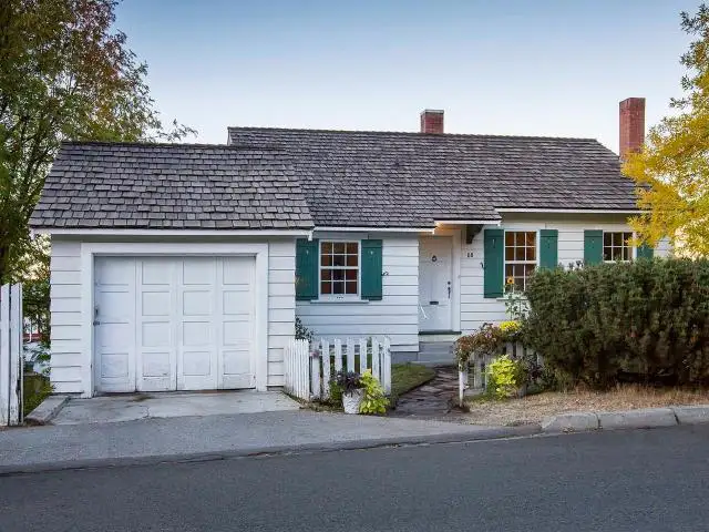 Before & After: An Olympic Gold Medalist Gives His B.C. Cottage a ...