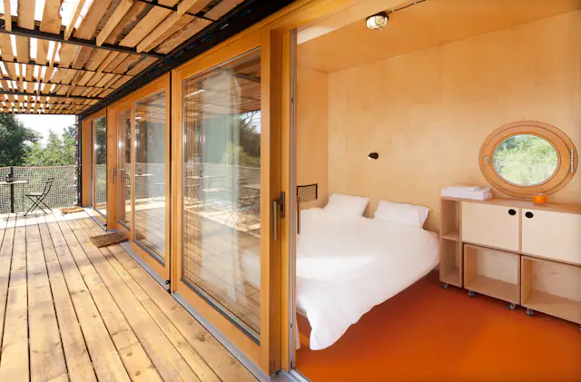 Photo 7 of 15 in A Mobile Boutique Hotel For the Modern Traveler Made ...