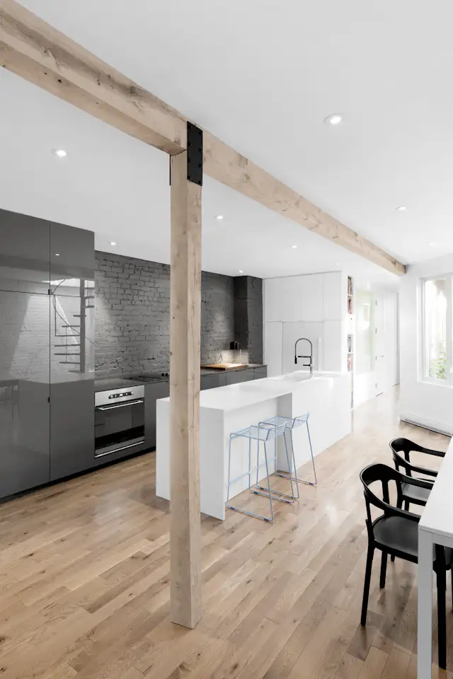 Photo 7 of 12 in A 1910 Apartment Transforms Into an Open, Radiant Loft ...