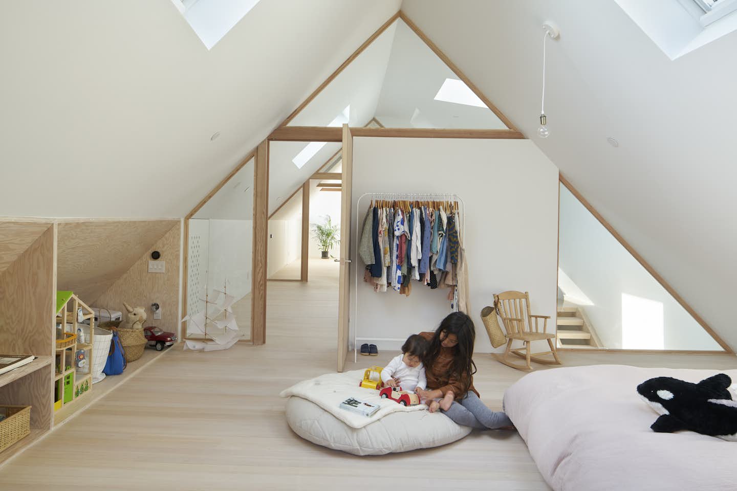 Photo 5 of 12 in A Two-Story Atrium Revamps This San Francisco ...