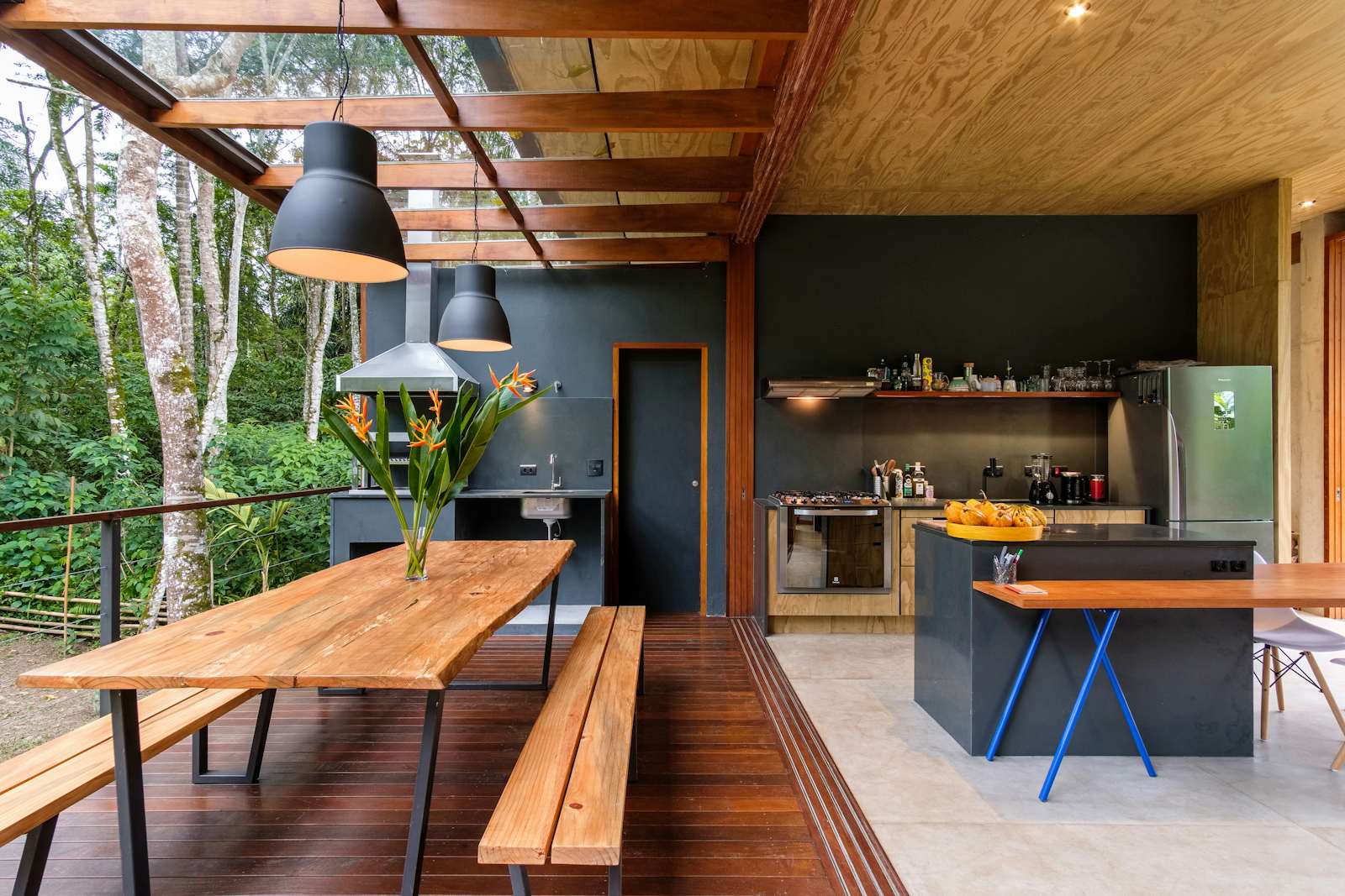 Photo 7 of 15 in This Timber-Clad Brazilian Home Is 100% Powered by the ...