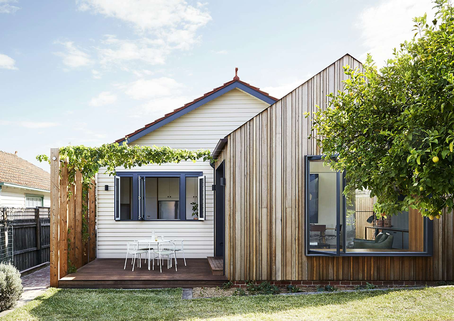 Photo 11 of 14 in A Compact Australian Bungalow Grows Grander With a ...
