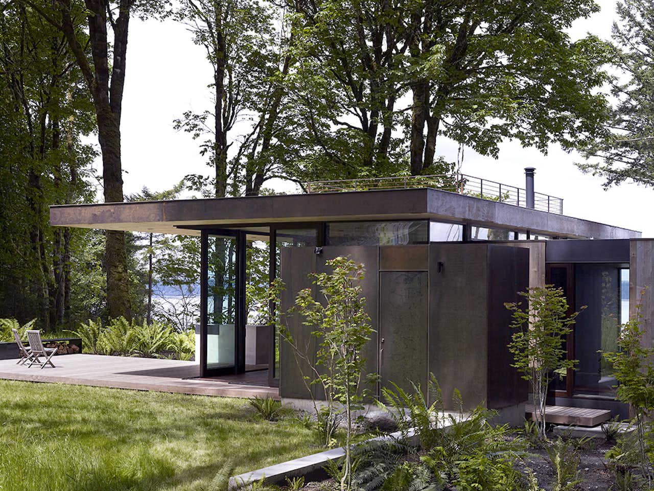 Case Inlet Retreat (31 Photos) - Dwell