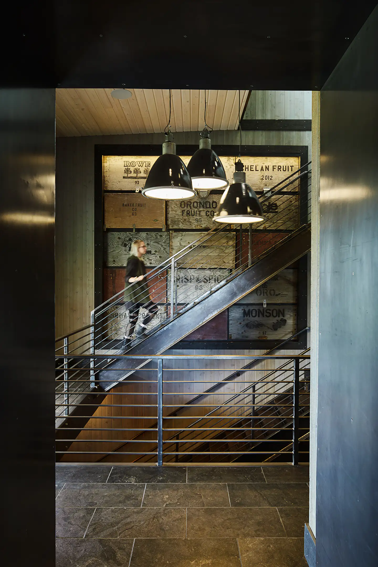 Manson Barn (18 Photos) - Dwell