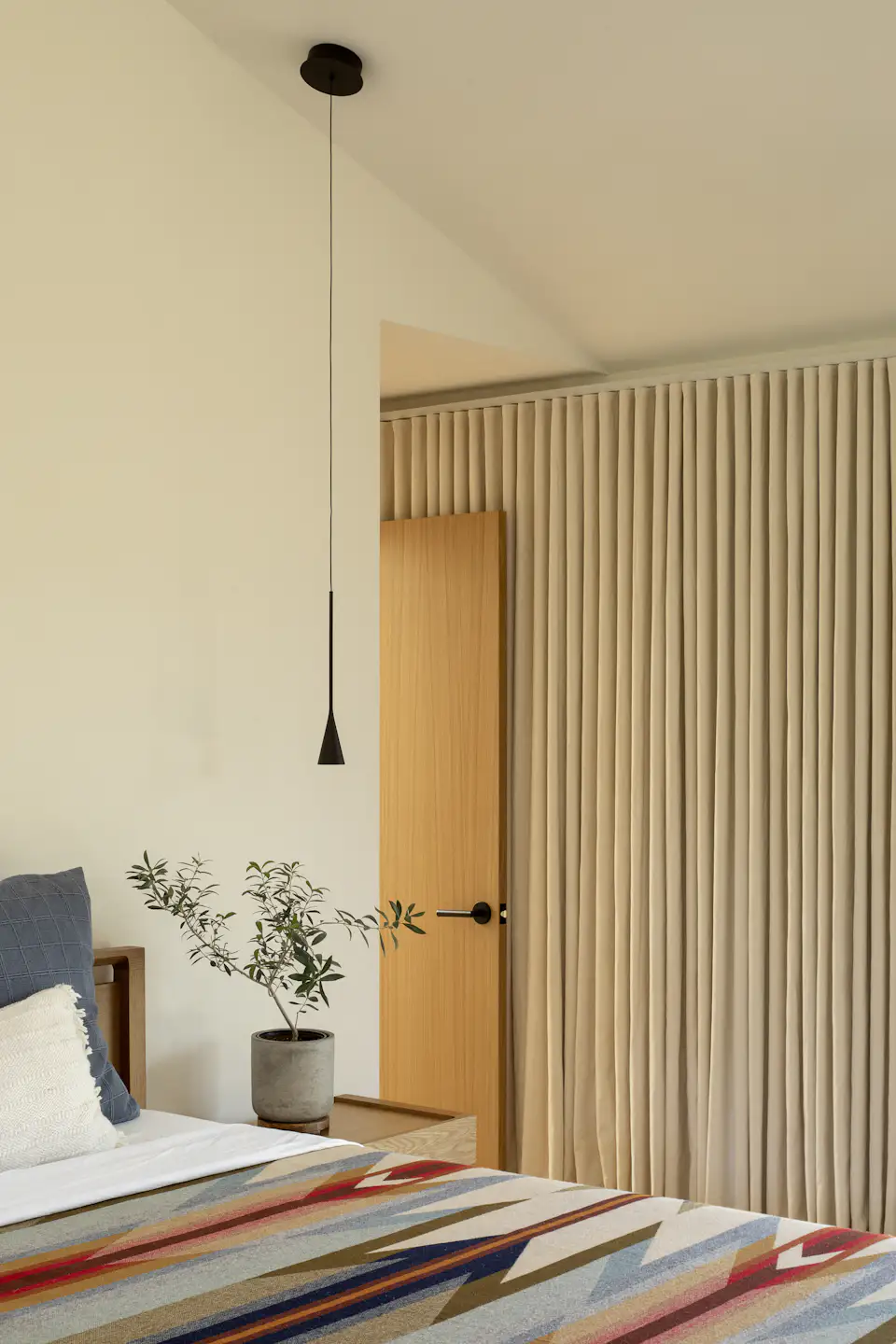 Jamieson (10 Photos) - Dwell
