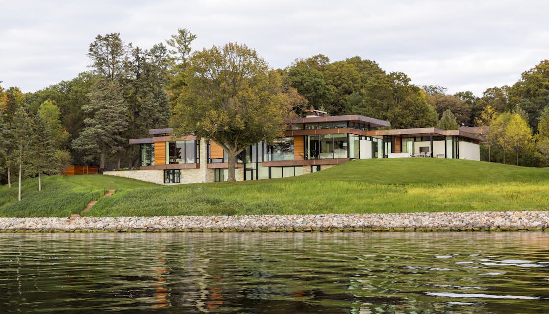 Shoreline Residence (17 Photos) - Dwell