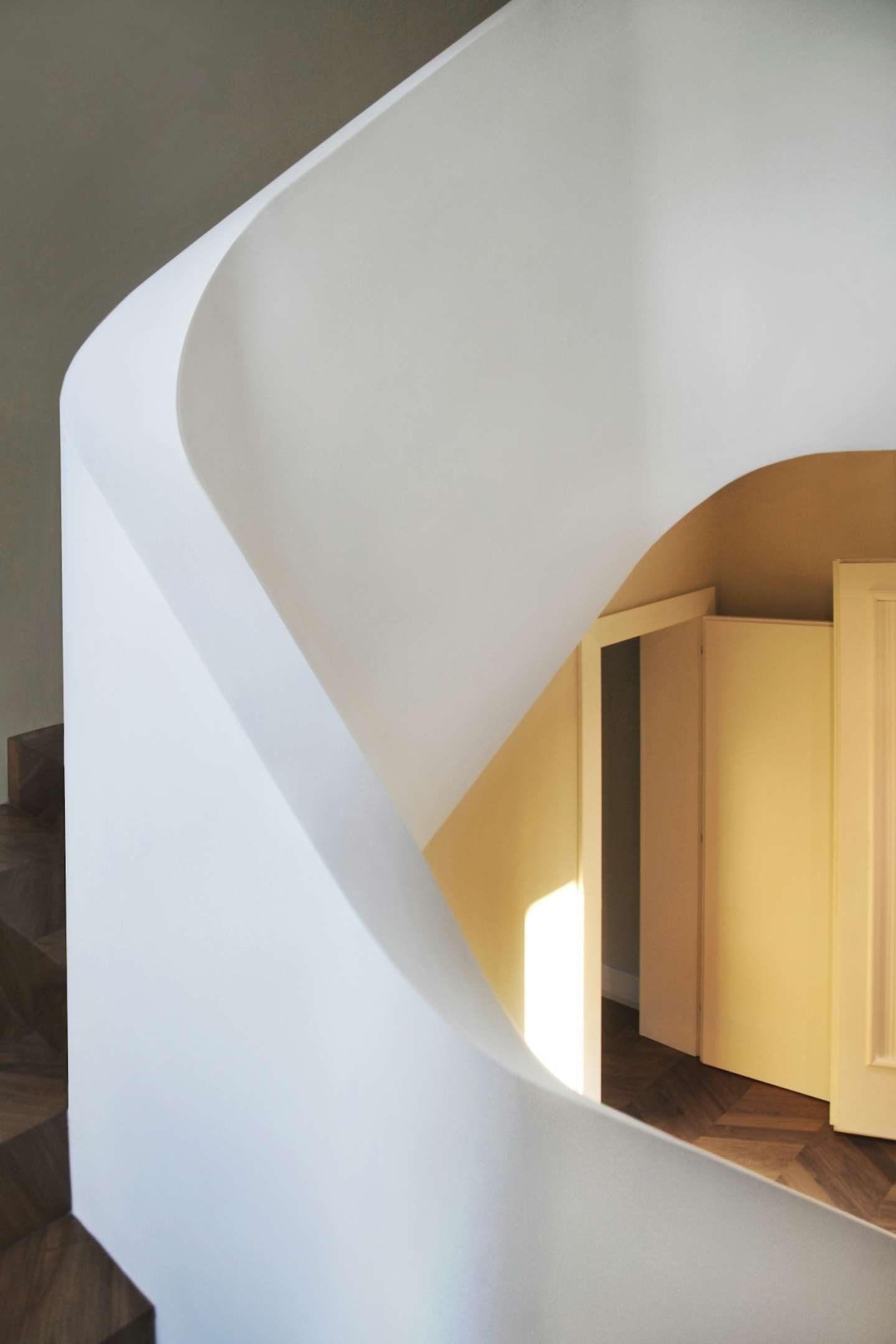 buda (21 Photos) - Dwell