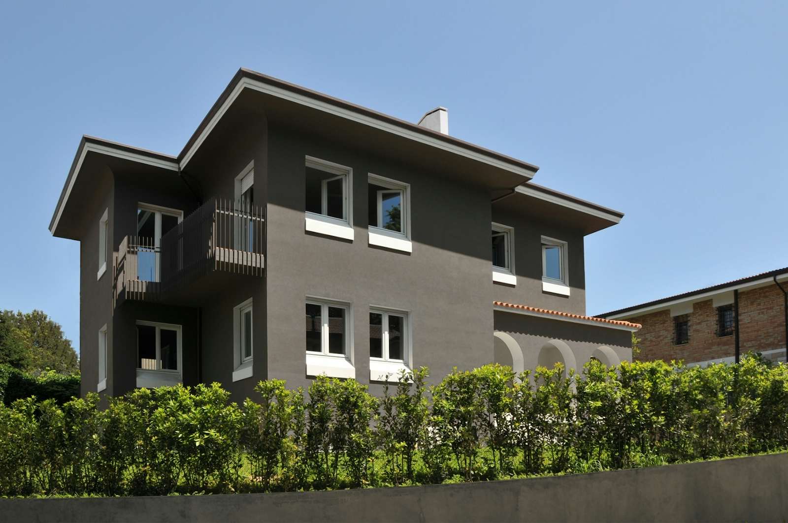 buda (21 Photos) - Dwell