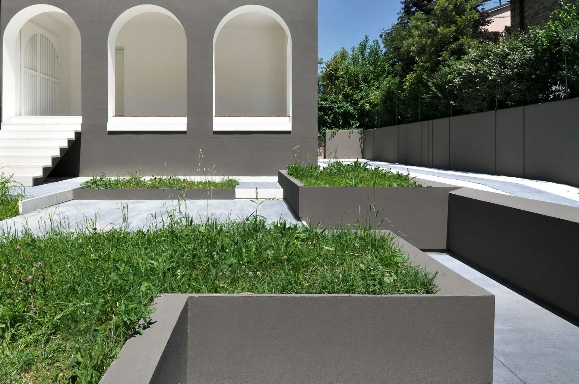 buda (21 Photos) - Dwell