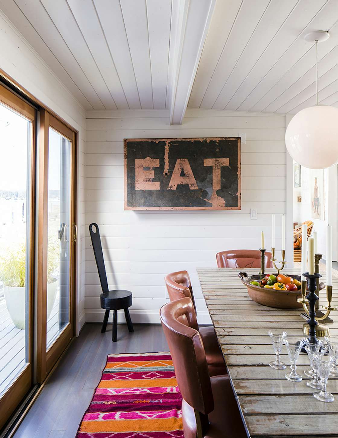 Photo 6 of 20 in Maury Island Cabin by Hoedemaker Pfeiffer - Dwell