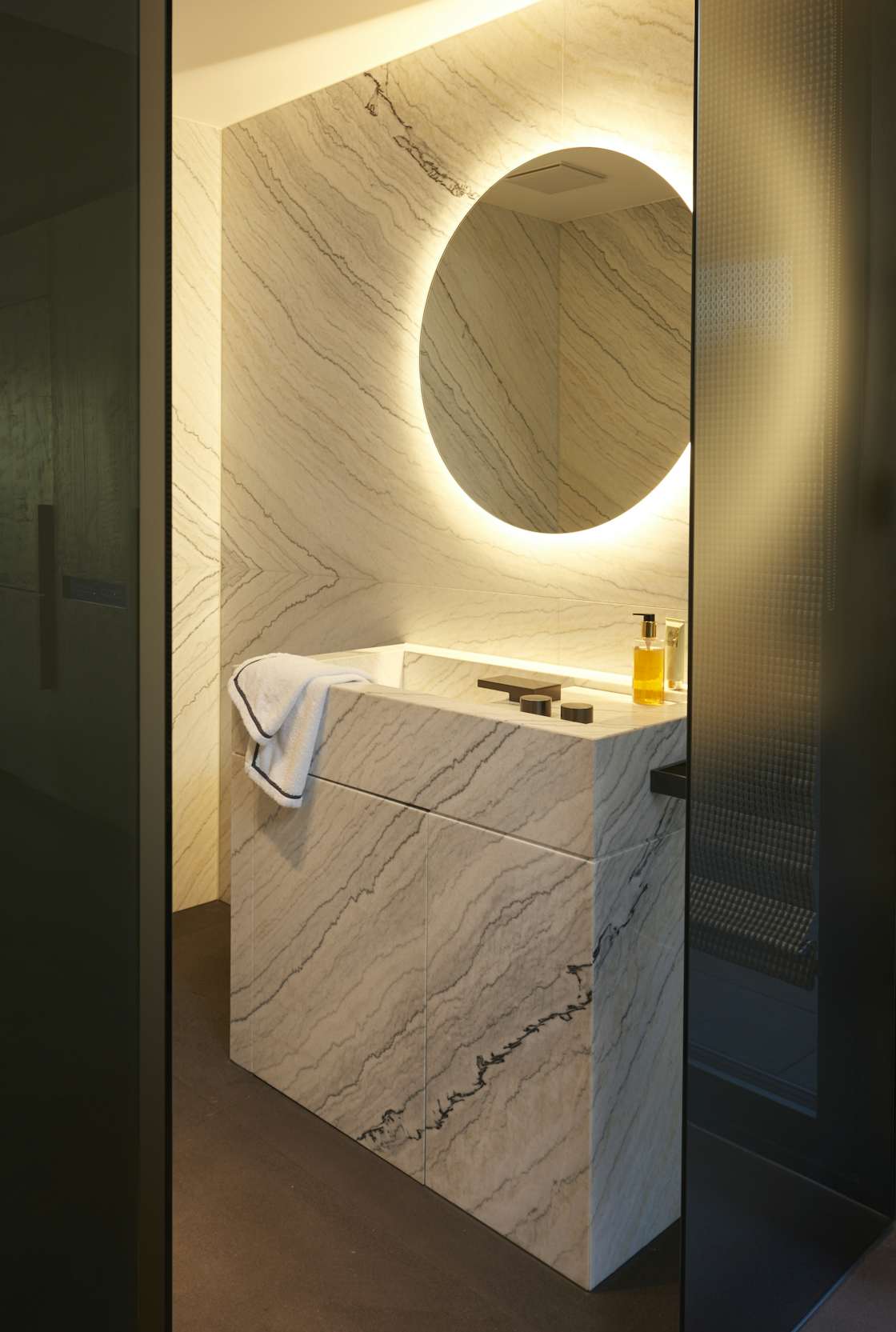 Photo 2 of 9 in 8 Spa-Like Bathrooms Designed to Instantly Soothe from ...