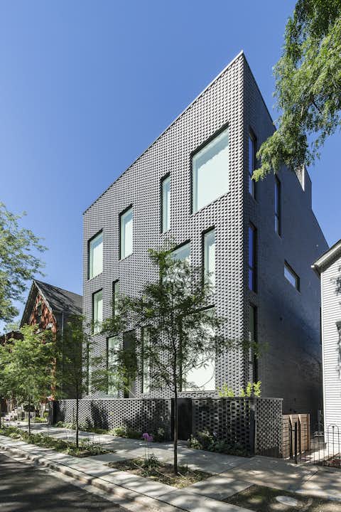 Photo 2 of 10 in Mohawk House by UrbanLab - Dwell