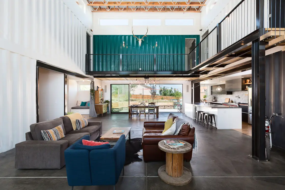 The Container house (19 Photos) - Dwell