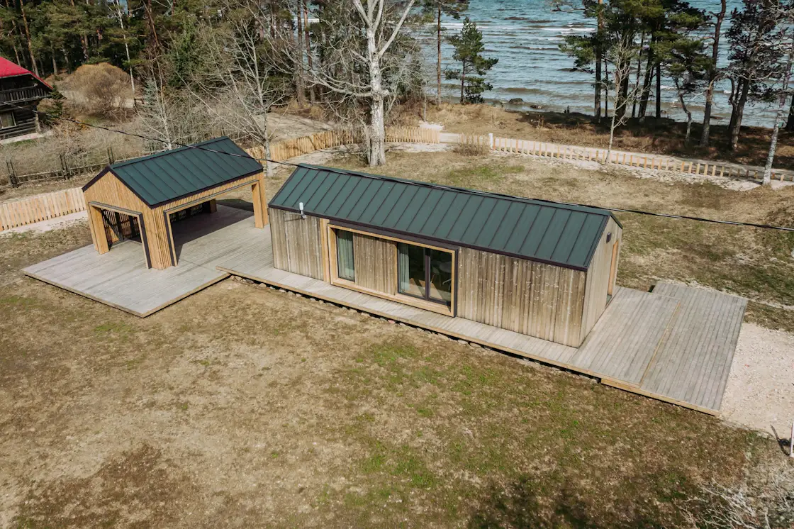 Photo 1 of 10 in This Timber Prefab by Manta North Is What Dreams Are ...