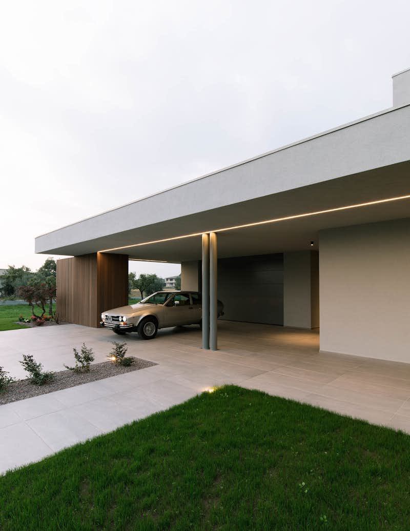 Modern Homes With Revved-Up Garages - Dwell