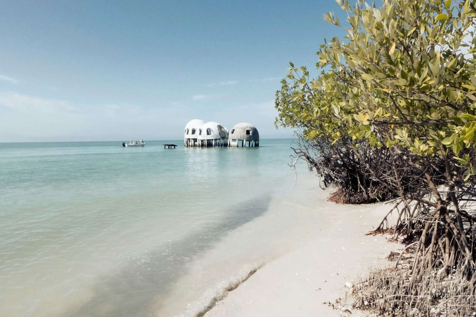 Discover Florida’s Mysterious Dome Home Before It Sinks Into the Sea ...