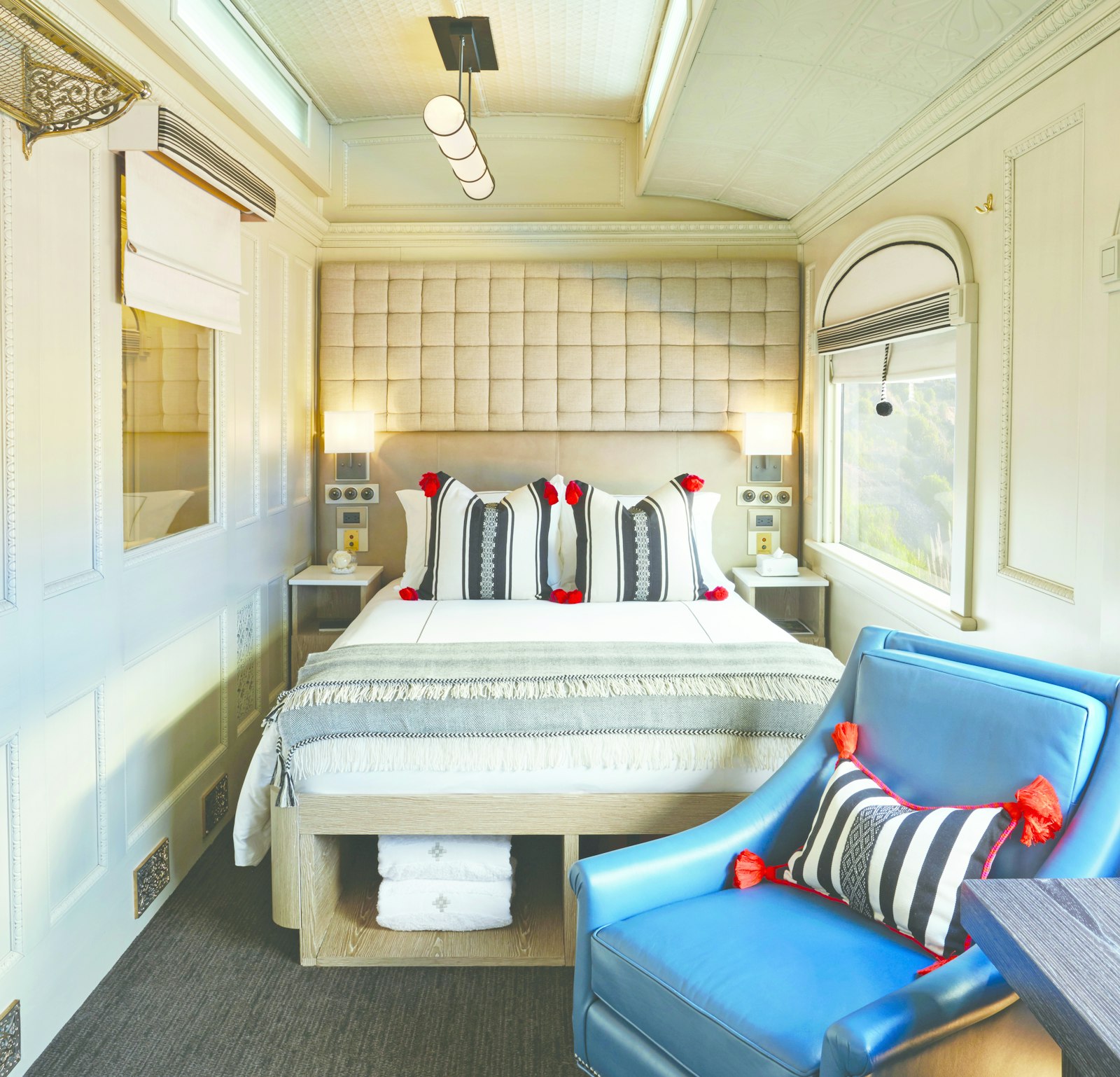 The Most Amazing Sleeper Trains Around the World - Dwell