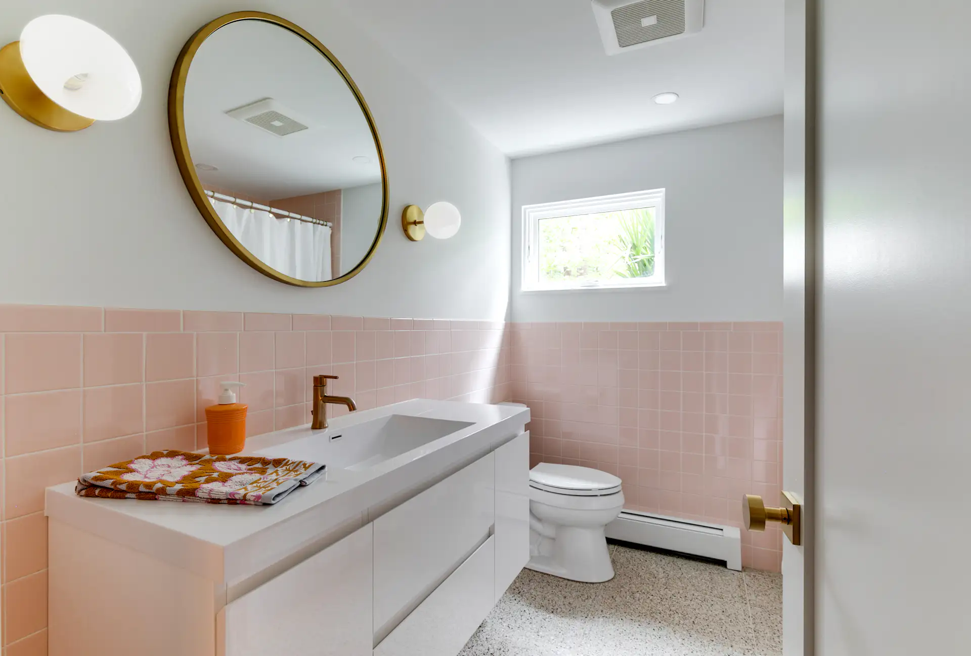 Photo 23 of 26 in Before & After: A Thoughtful Renovation Revives a ...