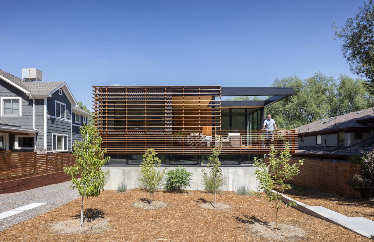 Grid House (13 Photos) - Dwell