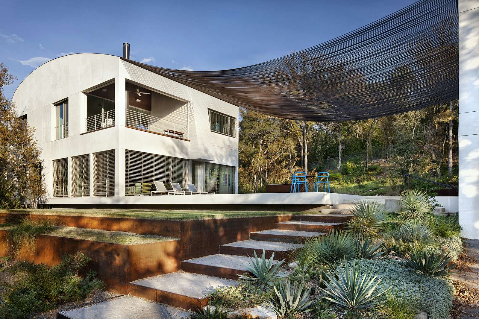 16 Modern Detached Garages That’ll Transform Your Outdoor Space - Dwell