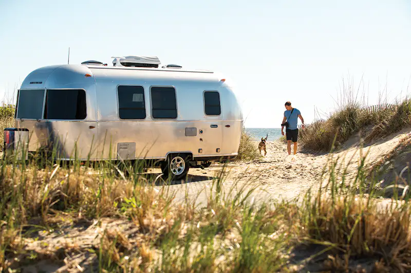 Airstream’s New Bambi Trailer Targets Newcomers at $49K - Dwell
