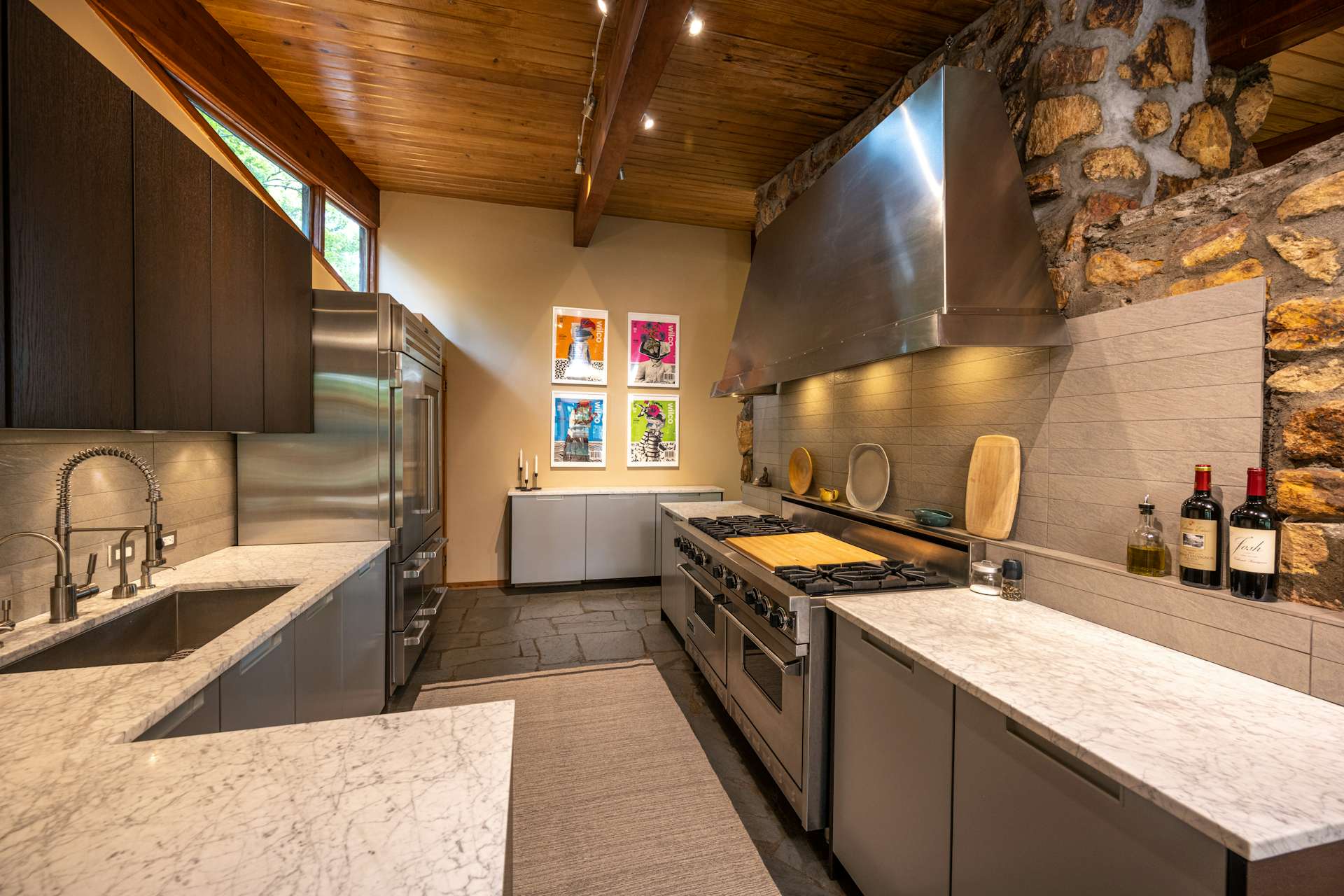 A New York Midcentury With Custom Herman Miller Cabinetry Asks $449K ...