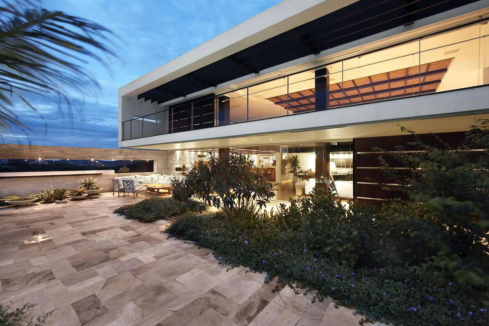 Real Estate: Design and ideas for modern homes & living