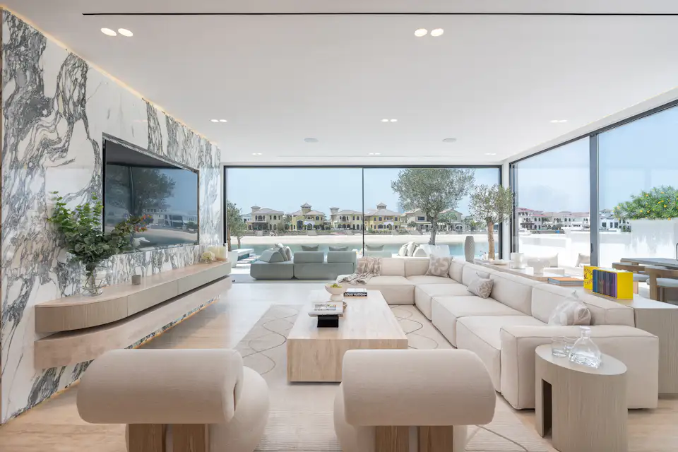 Real Estate: Design and ideas for modern homes & living