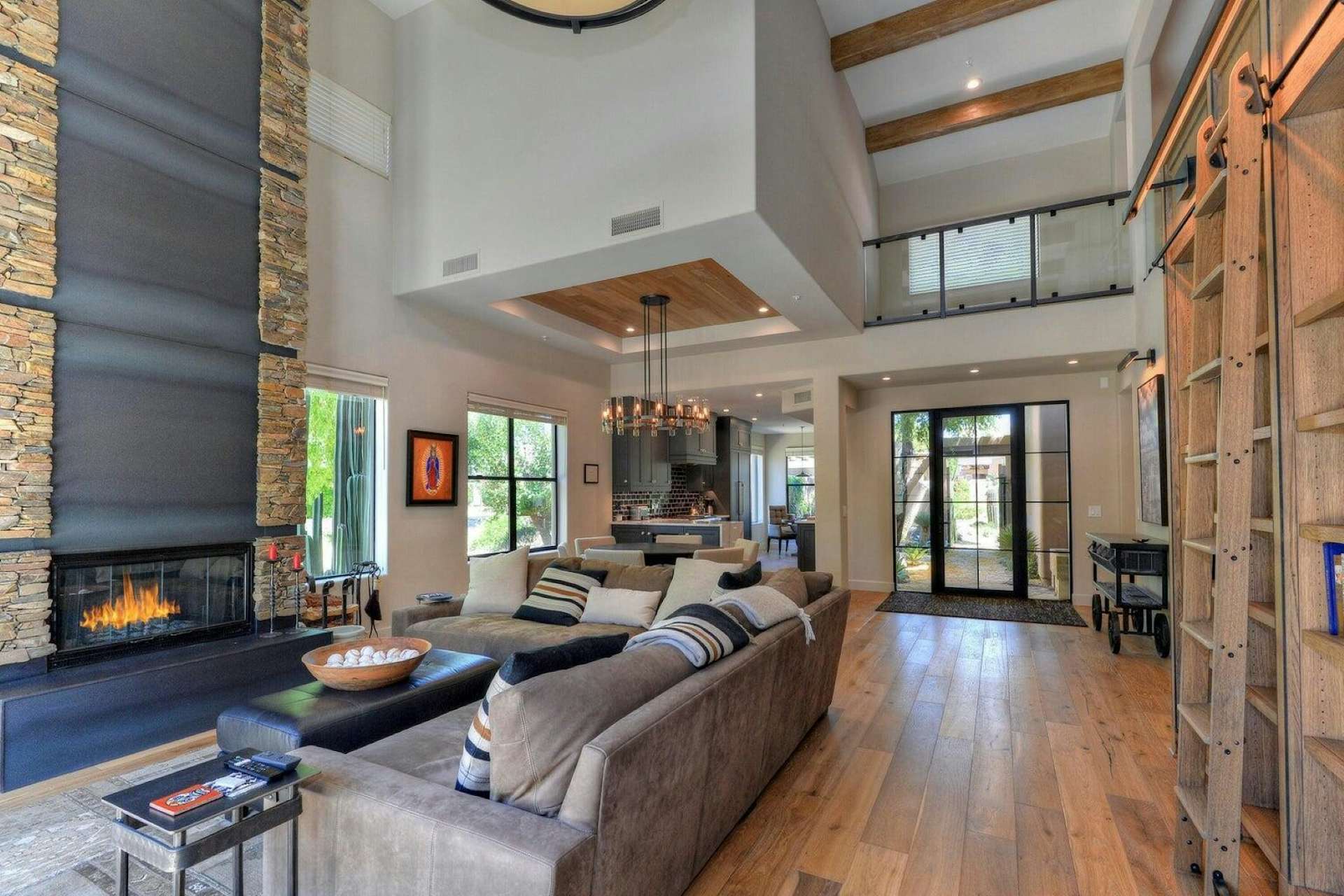 Real Estate: Design and ideas for modern homes & living