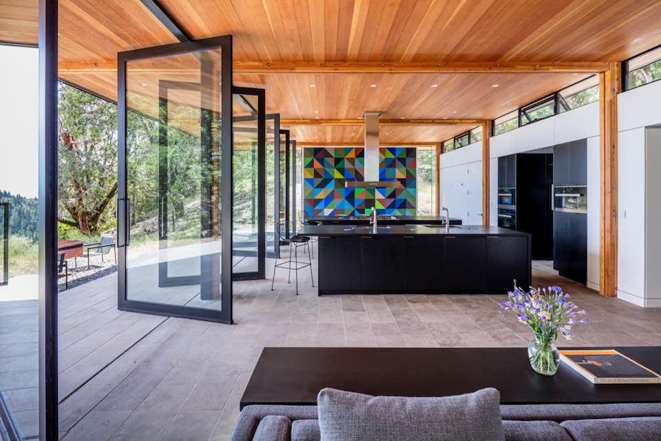 Photo 8 of 14 in This Elegant Californian Prefab Minimizes Site ...