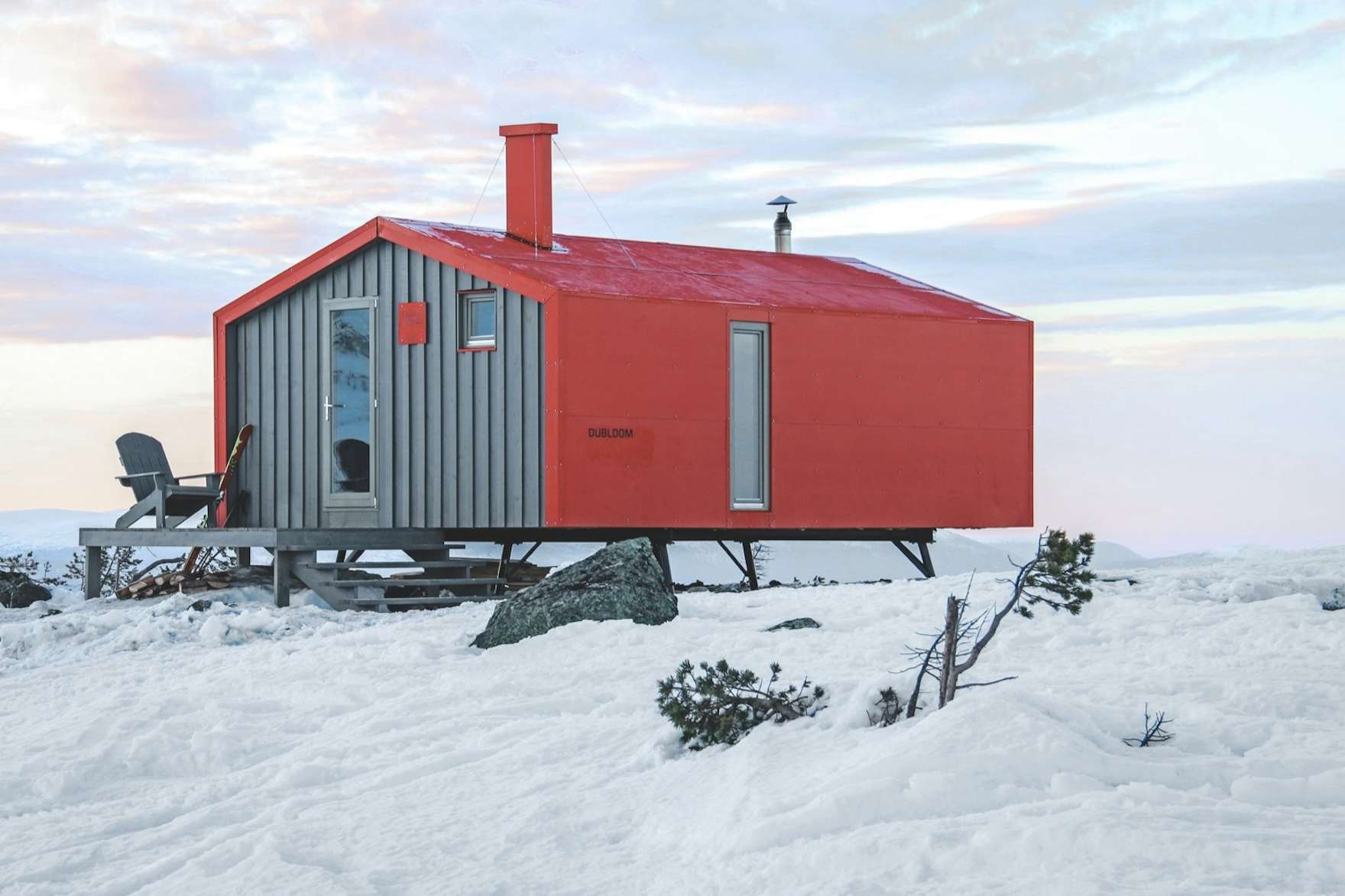 Photo 9 of 22 in Go Off-Grid in Russia With This Bright Red Prefab ...