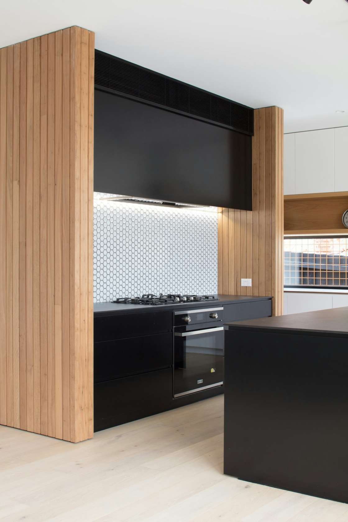 Photo 17 of 18 in A Melbourne Home Gains a Marvelous Modular Addition ...