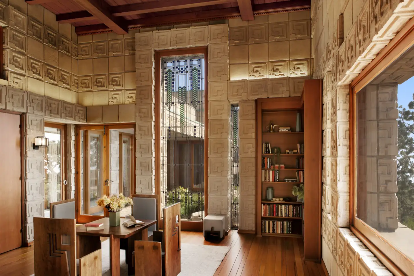 Frank Lloyd Wright’s Iconic Ennis House Is Listed For $23M - Dwell
