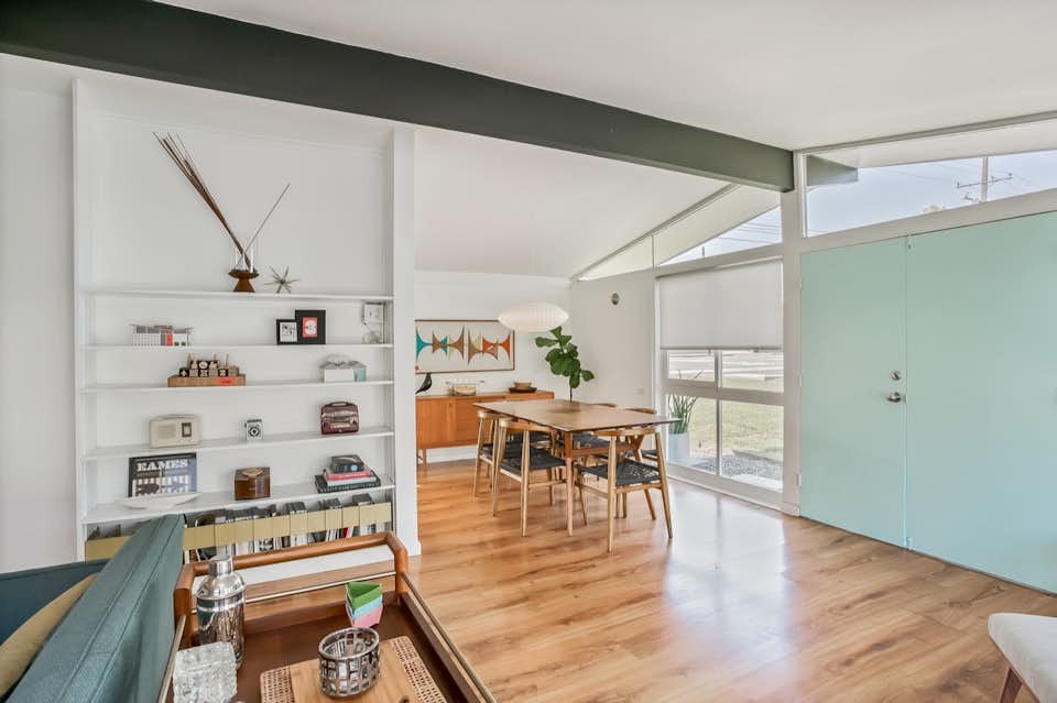 A Midcentury California Ranch by Cliff May Is Listed For $720K - Dwell