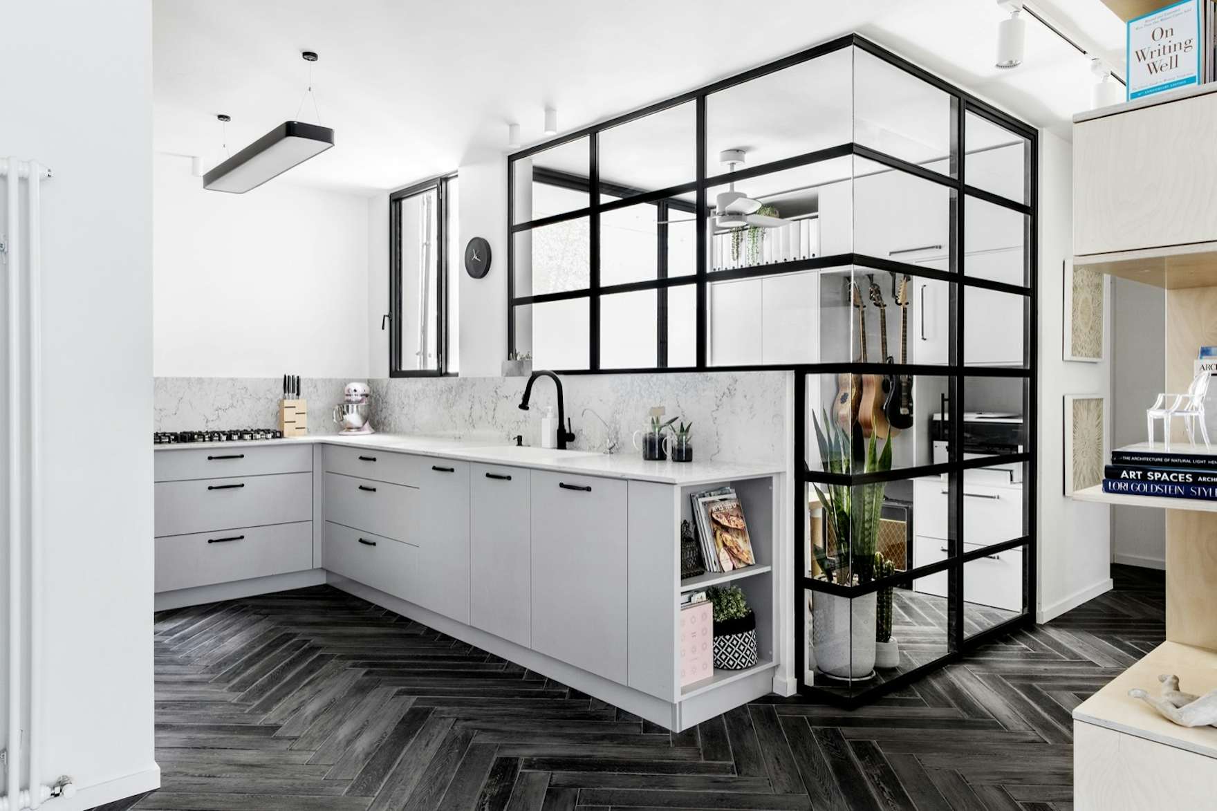 Photo 9 of 22 in Budget Breakdown: A Stunning Apartment Revamp Mixes ...