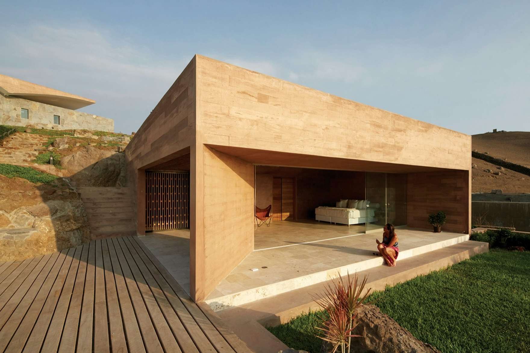 Photo 6 of 12 in A Sculptural Holiday Home is Shaped by the Peruvian ...