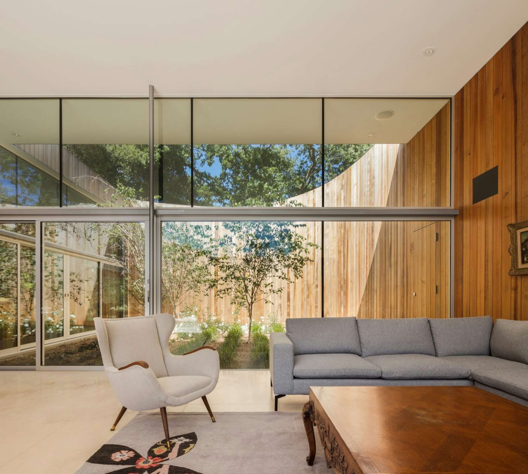 Roofless House by Craig Steely - Indoor/Outdoor Home in California - Dwell