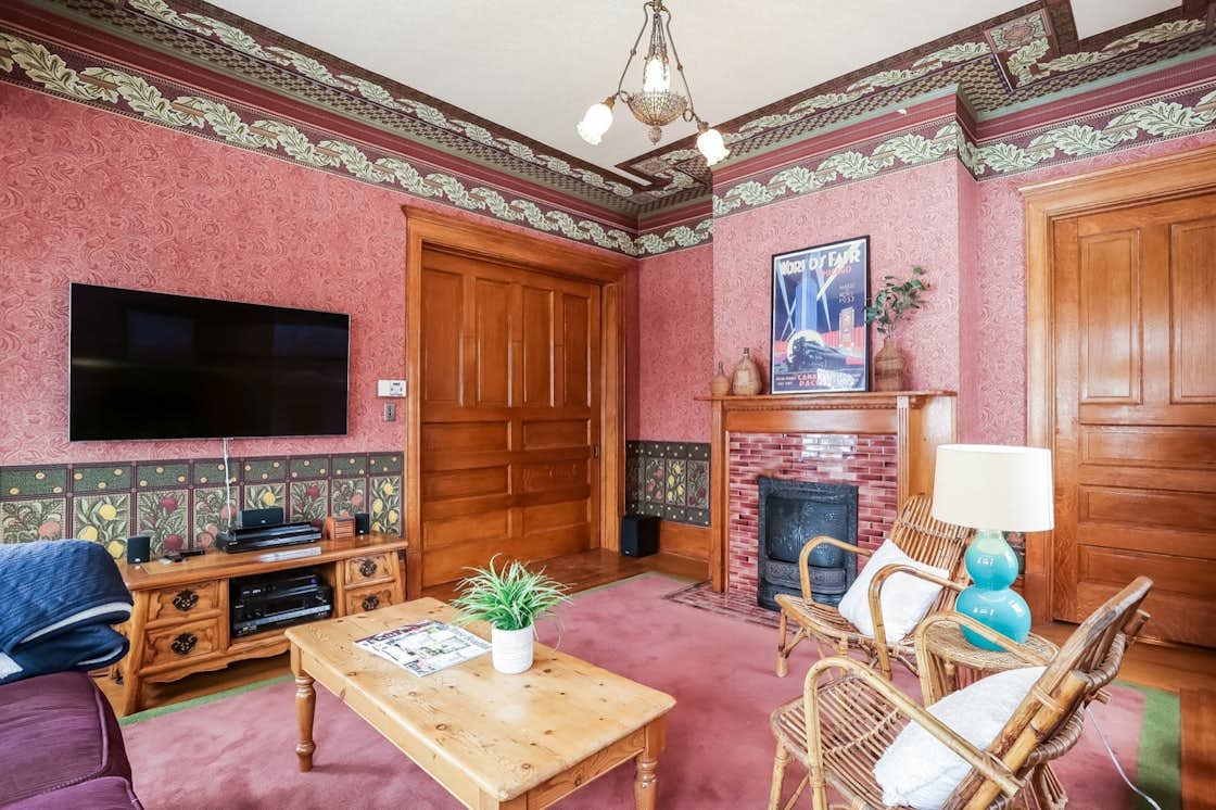 W Irving Clark House by Frank Lloyd Wright - Dwell