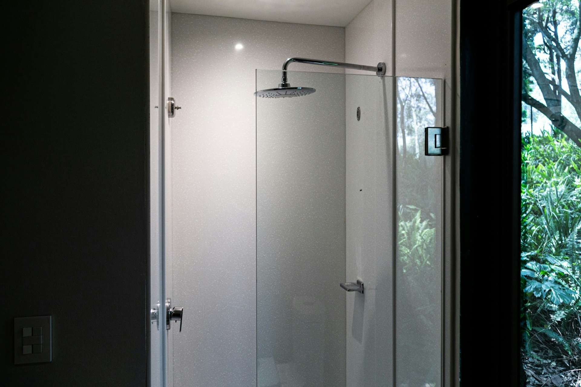 These New Prefab Shipping Container Homes Can Be Built in Just 99 Days ...