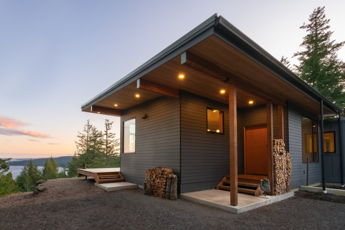 Photo 5 of 11 in A Prefab Home Soaks Up Dreamy Island Views in the ...